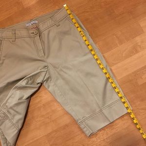CAbi | Shorts | Cabi Tan Shorts W Pockets In Front Back | Poshmark